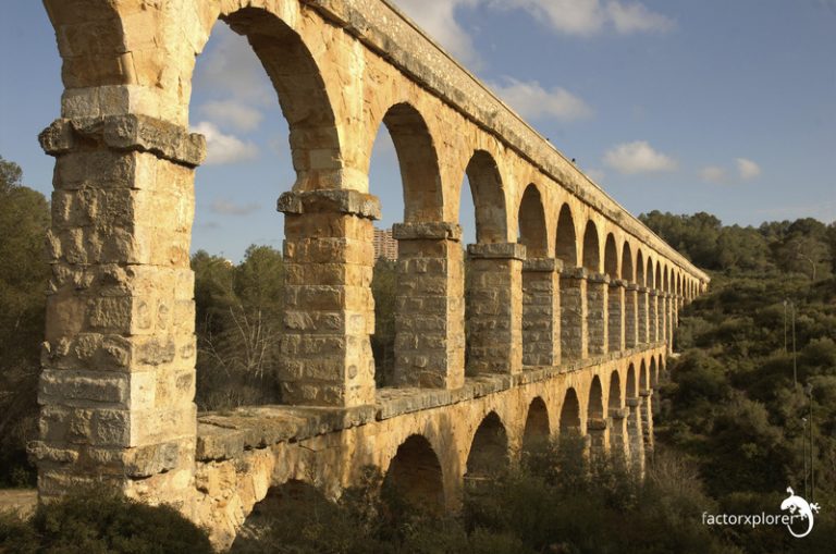 Acueducto de les Ferreres o "Pont del Diable" (Tarragona, España)